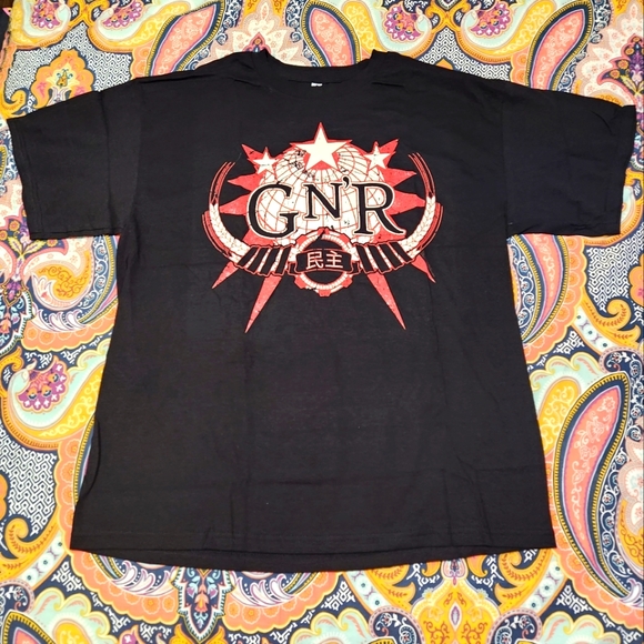 Alstyle | Shirts | Nwot Guns N Roses Xl Gnr World Globe Tee Unisexmens ...